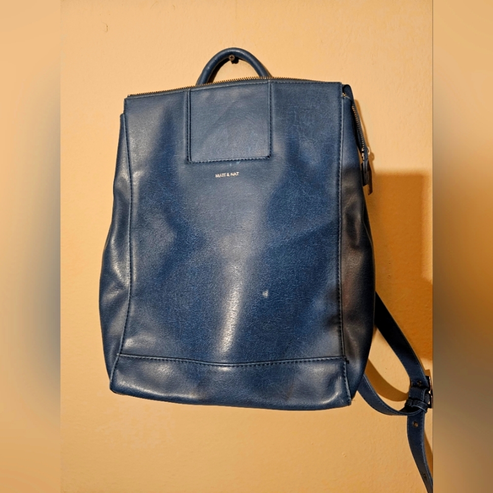 Matt And Nat Vegan Leather Backpack! - Gem